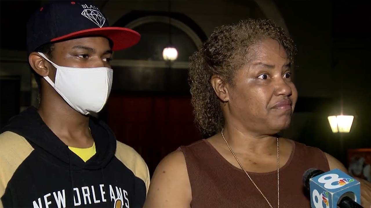 Angry Parents Respond To Ron DeSantis Mask Incident At USF - Anthony ...