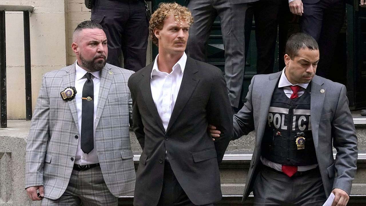 Daniel Penny Charged In The "Chokehold" Death Of Jordan Neely - Anthony ...